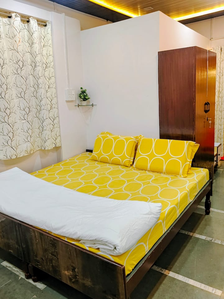 A Suite Flat Near Agra Airport And Railway Station - Agra
