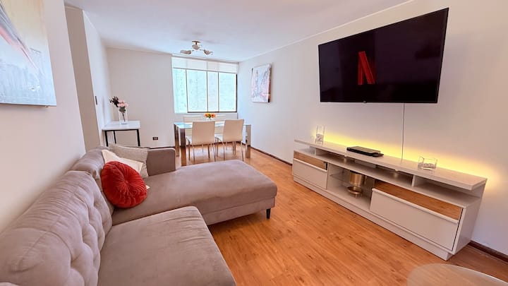2-bedroom Apartment In Lince, 400mb Wi-fi Netflix - Lima