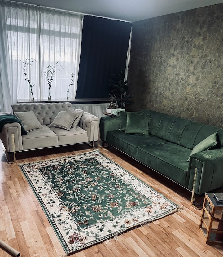 Gemütliche Möblierte Wohnung In Köln-weiden - Köln