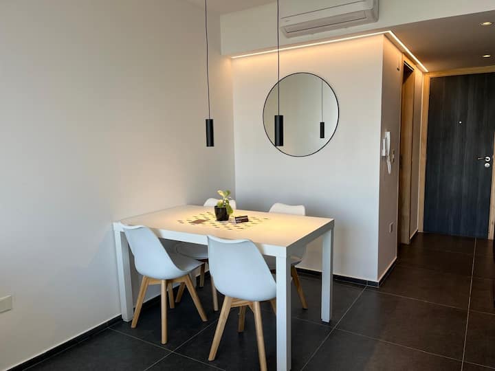 Departamento Excelente Ubicación Y Vistas! - La Plata