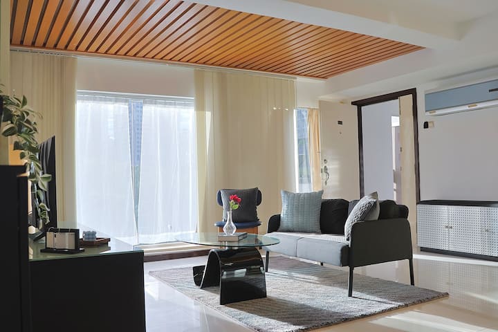 3br | 5 Mins To Klcc & Mrt | Smart Tv | Pool & Gym - Kuala Lumpur