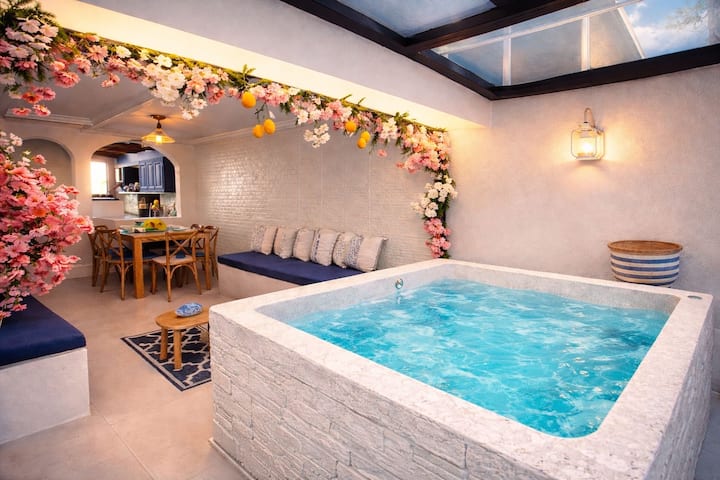 Casa Santorini | Jacuzzi Privado + 4 Hab | Poblado - Envigado