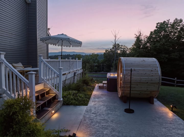 Cedar Sauna|hot Tub|pond|firepit|arcade|theater - Hudson, NY
