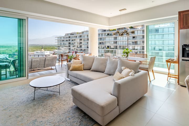 V Marina | Luxury Condo With Marina & Golf Views - Puerto Vallarta