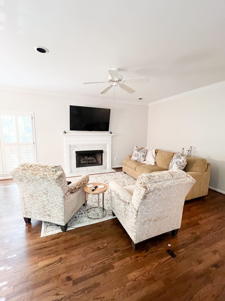 Acton Ridge Home - Hoover, AL