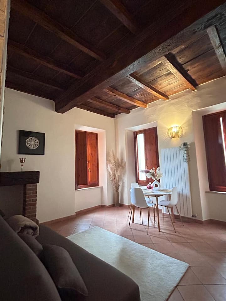 Benvenuti Nel Nostro Storico B&b “Castello Rosso”! - Ivrea