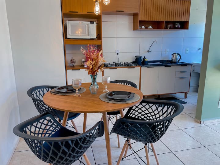 Aconchego E Estilo Em Cada Detalhe - C/ Garagem - Cascavel