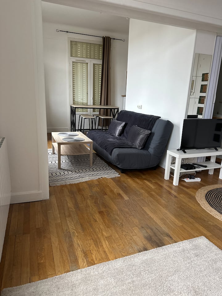 Studio Cœur De Ville Proche De Toute Commodité - Châlons-en-Champagne