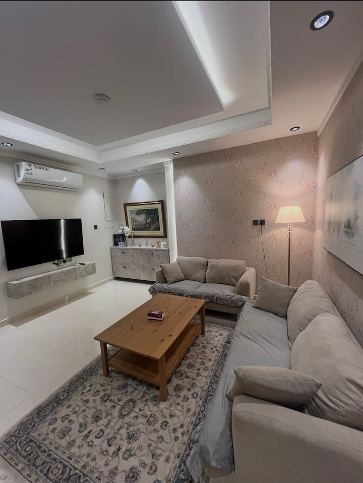 Beautiful And Elegant Two-bedroom Apartment With A Living Room - Saudi Arabia