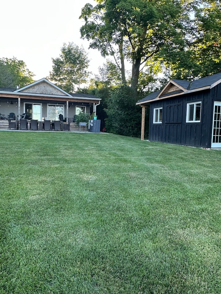 Life Is Better By The Lake! - Mariposa Folk Festival