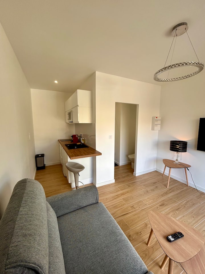 Charmant Studio à Rezé Aux Portes De Nantes - Ibis Budget Nantes Reze Aeroport