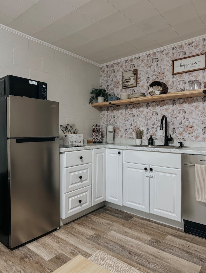 Cozy Cottage Near Downtown And Pensacola Nas - Brent, FL