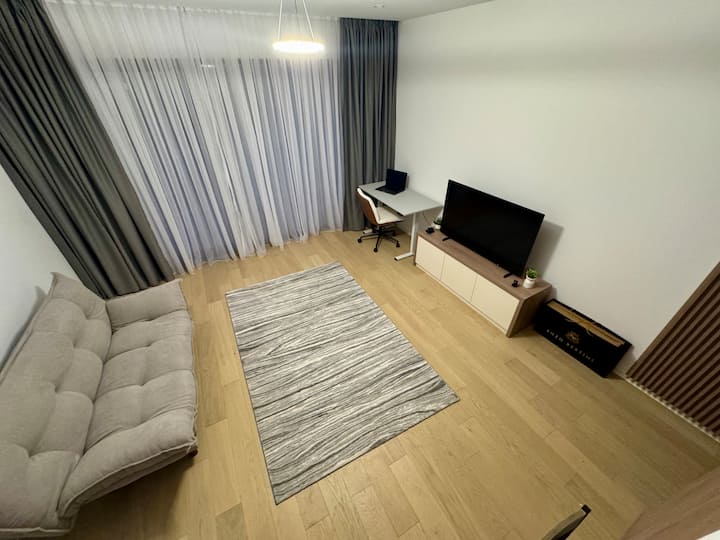 One Lake Club•parking•workspace•metro Nearby - Bucharest