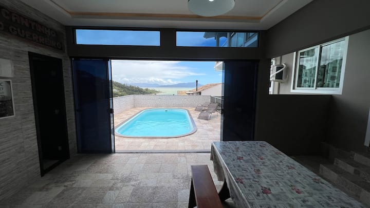 Casa 3 Quartos Sendo 1 Suite Com Piscina. - Governador Celso Ramos