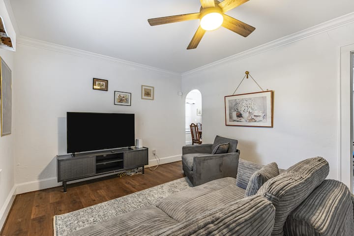 The Stono Retreat - Minutes To Downtown & Beach - Charleston, SC