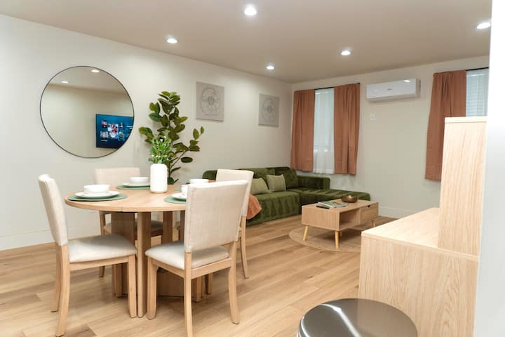 La Apartment (Free Street Parking, Washer/dryer) - Civic Center - Los Angeles