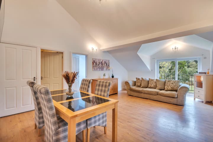 The Dinas Brân Retreat - Llangollen