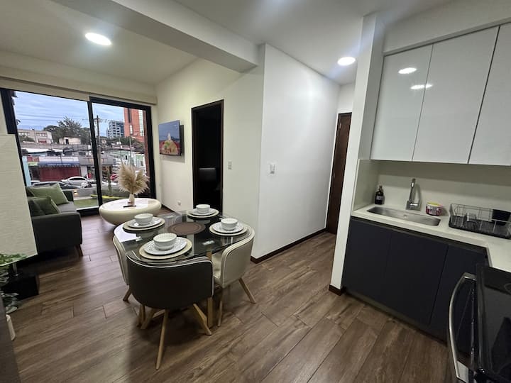 Z10: Apto Céntrico Con Piscina, Gym Y Pet Friendly - Ciudad de Guatemala