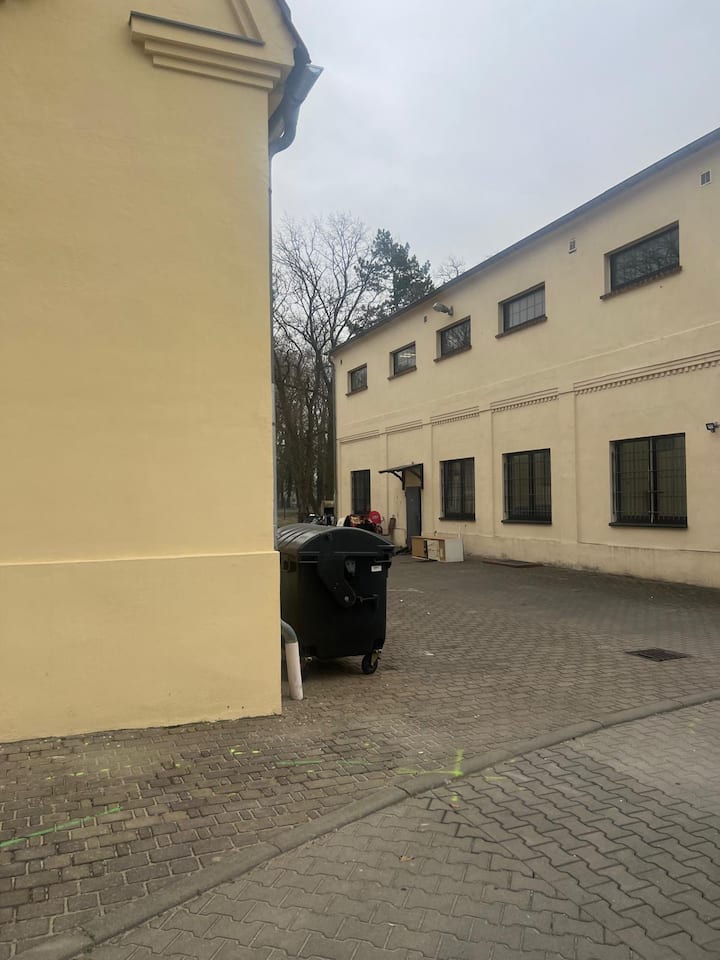 Möblierte Bequeme Wohnungen Für ÜBernachtungen - Guben