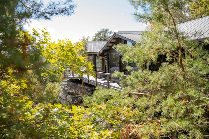 Cliff Top Hideaway On Elder Mountain Min. To Chatt - Chattanooga, TN