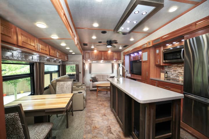 The Hideaway Inn - Sarasota, FL