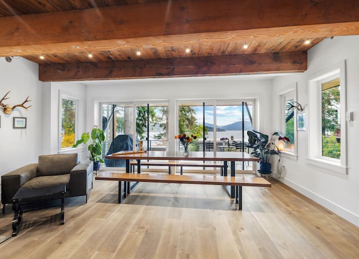 Bayview Modern Luxury By The Lake - Bellevue