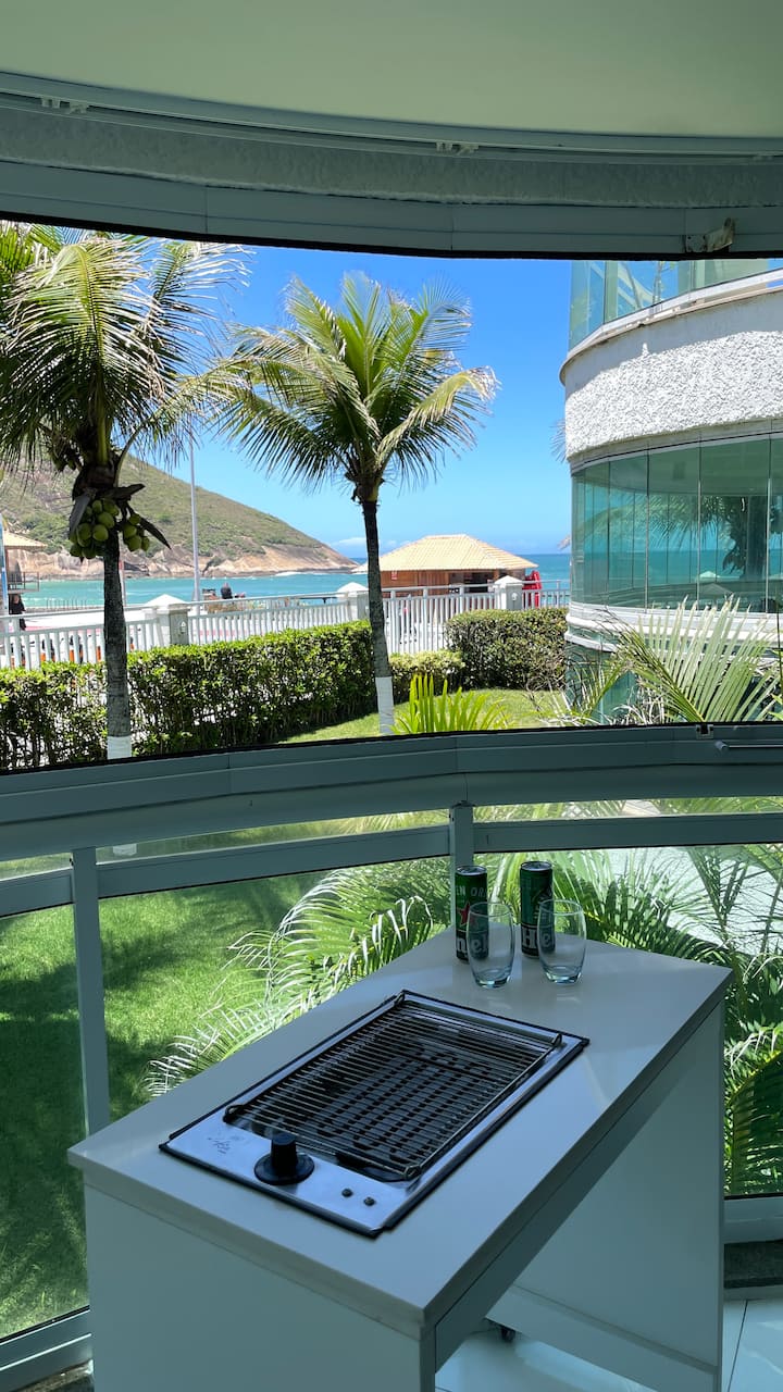 Varanda Vista Mar Em Resort: Pool-academia-jacuzzi - Recreio dos Bandeirantes