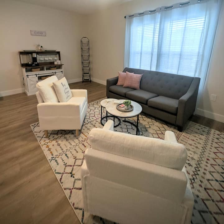 106 The Bumble Barn - Lafayette, IN