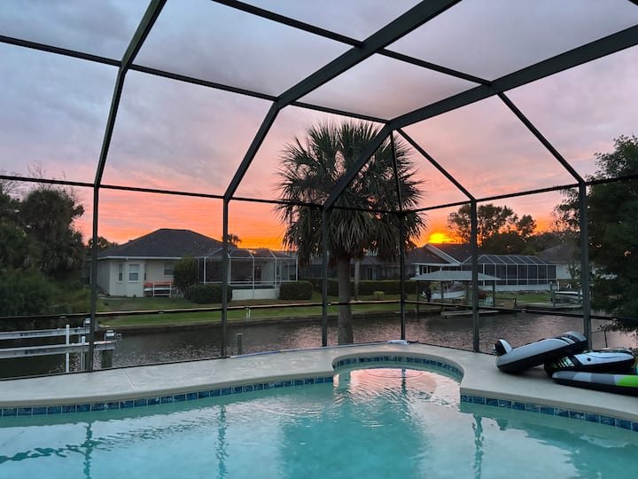 Canalfront Heated Pool Lux Getaway | Hammock Beach - パーム・コースト, FL