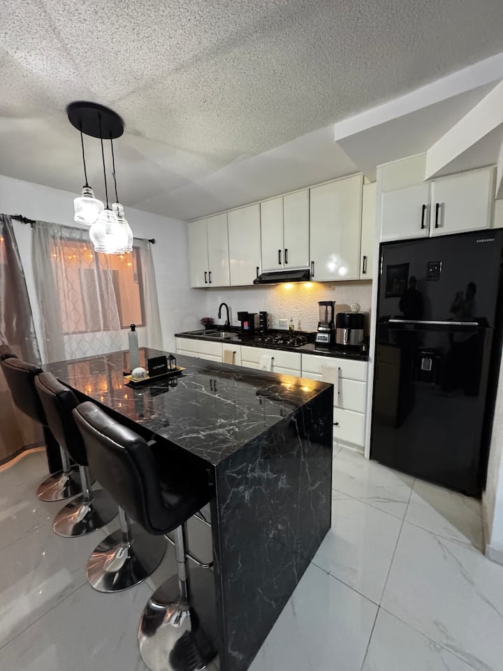 Encantadora Casa Ideal Para Familias - Tijuana Beach