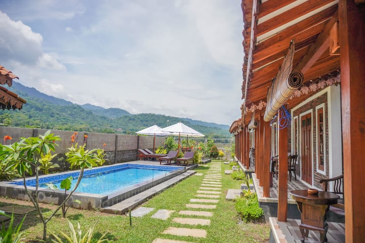 Joglo Kemadu - Borobudur