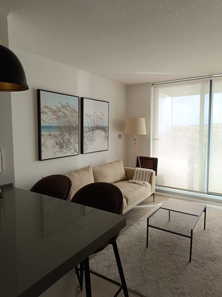 Moderno Depa Con Vista Al Mar Y Gran Ubicación - Concón