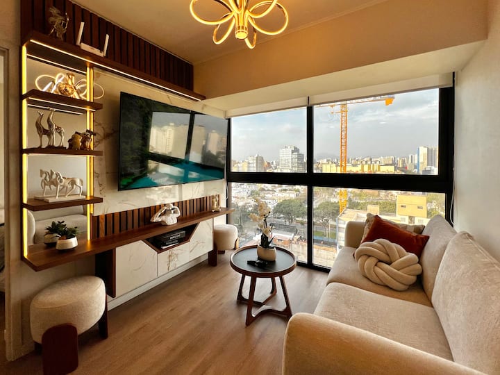 Modern And Luxury Aprt 2br | Luxury Building - Perú
