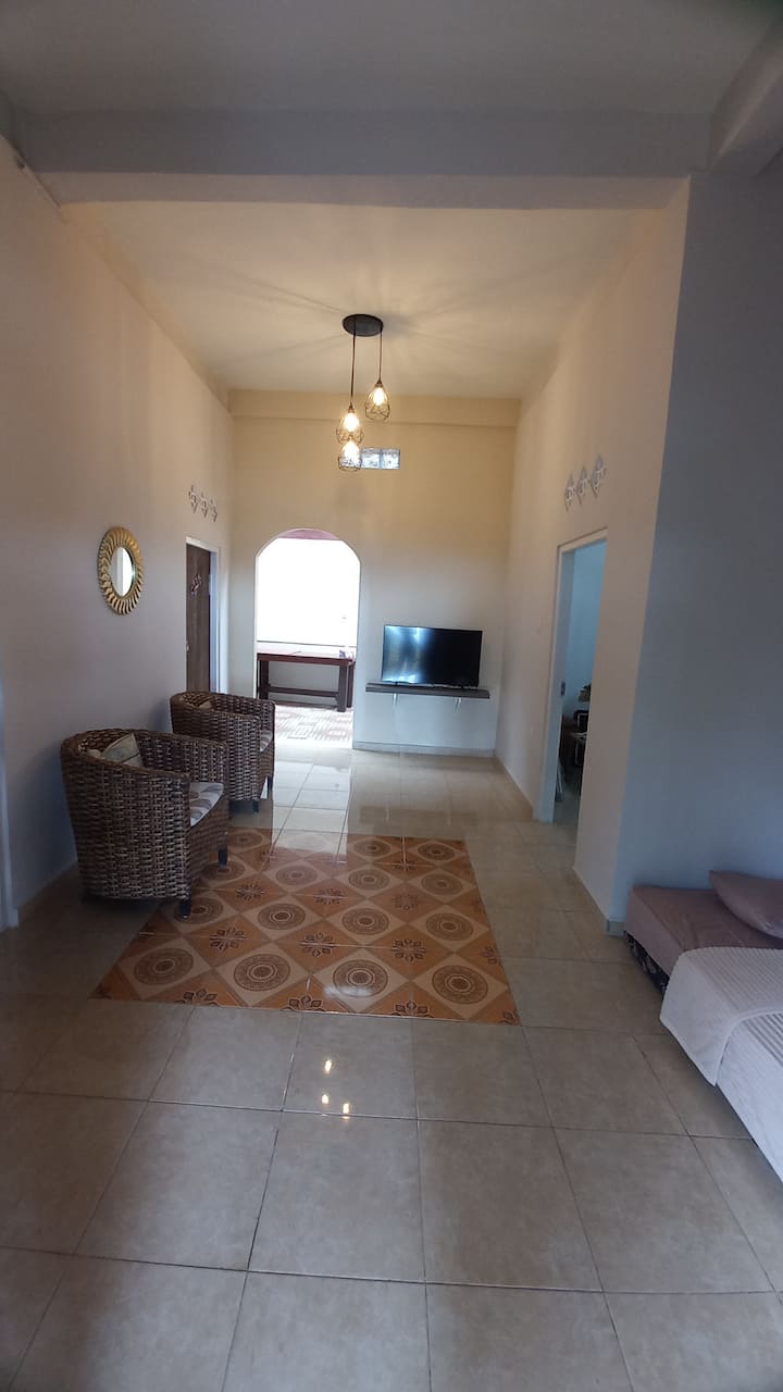 Cozy House With 100 Miles View In Tamblingan - Munduk
