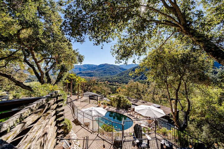 Gym|theatre|sauna|gameroom|putgreen|pool & Hottub - Holman Ranch, Carmel Valley