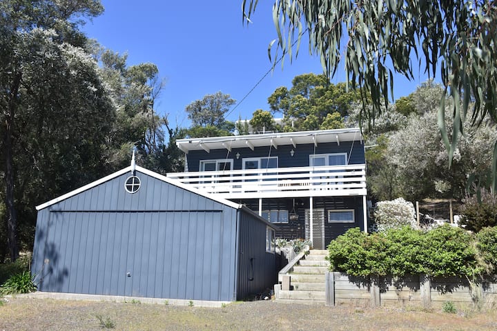 Deja Blue - Loch Sport