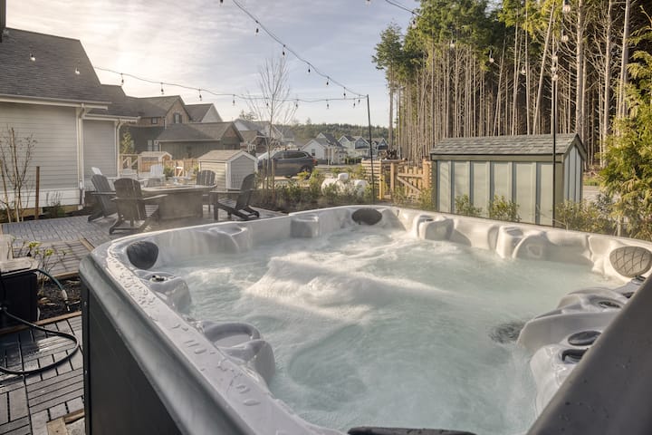 Pvt Hot Tub, Kids Hideout, Family + Dog Friendly - Moclips, WA