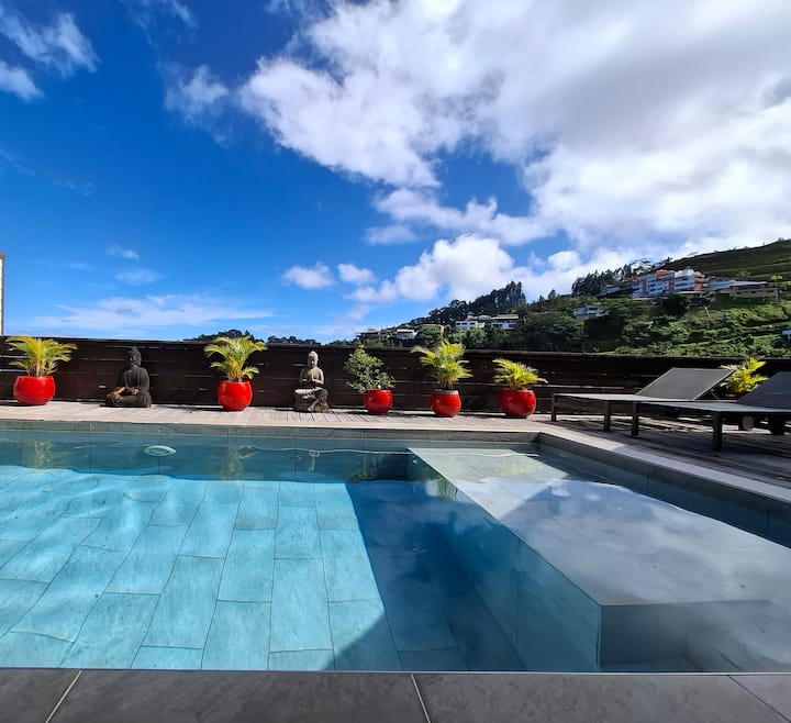 Chambre Hiogi Vue Ocean & Piscine - Tahiti