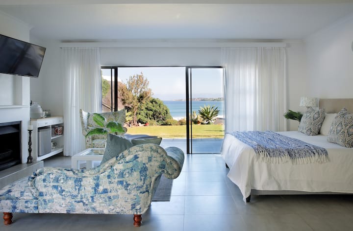 Sea-facing Deluxe Room, Breakfast, Beach Access ! - Saint Francis Bay