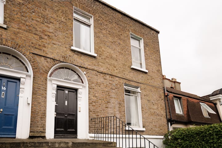 Central Studio In Phibsborough - Dublin