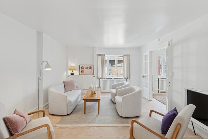 Luxurious, Central & Historical Suite - Copenhaguen