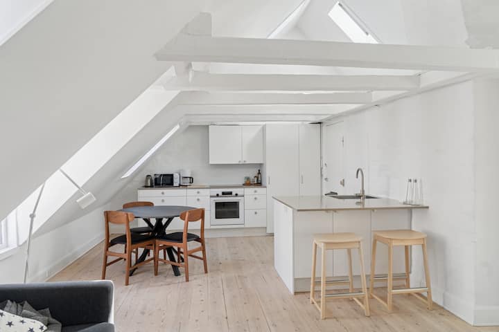 Central Bright Scandinavian Apartment - Copenhague