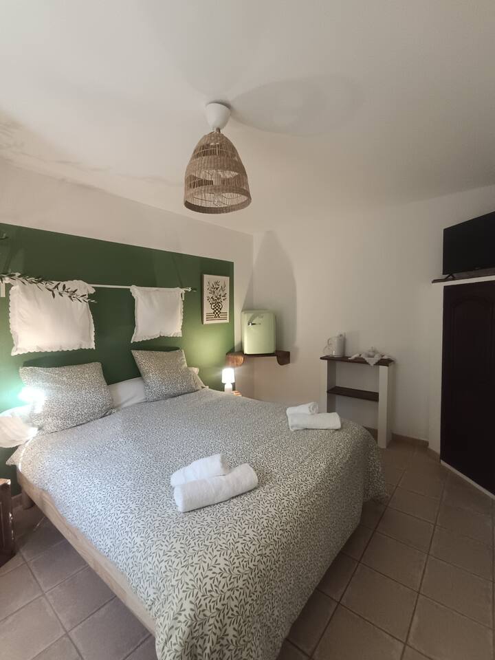 Chambre D’hôtes “Villa Léonfine” - Le Cannet-des-Maures