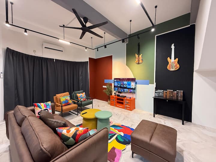 R3trohouse2 4br 18pax Ps4, Pooltable In Town - Kuantan