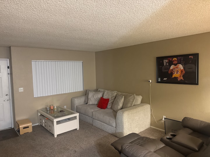 “Peaceful Getaway Apartment | 5 Min To Riverwalk” - Corona