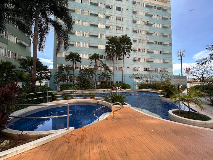 3br Spacious, Corner Condo Near Bgc & Mckinley - Taguig