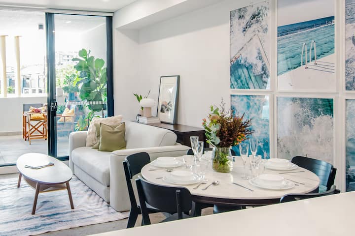 Walk: St George Hospital/train/shops. Free Parking - Carlton