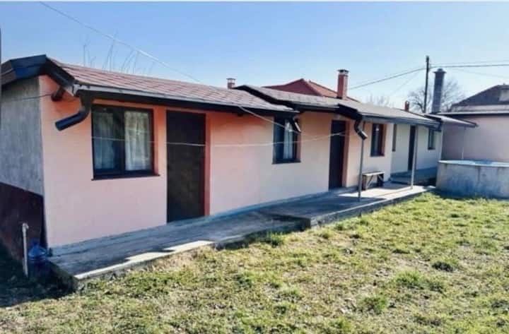 Rustic House With Bbq And Pool - Bulgaria