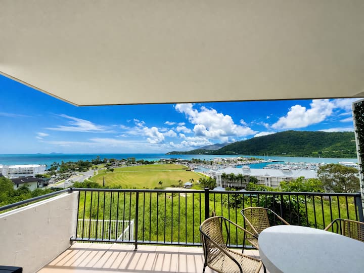 Whitsunday Ocean Views - Airlie Beach
