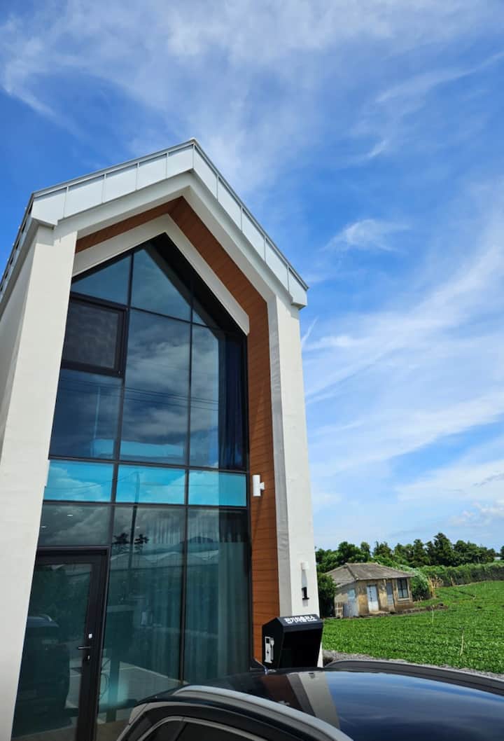 [가온재.애월 풀빌라 A동] : 대형 자쿠지 무료~! 유아용품 완비, 5인이상 문의주세요 - Jeju-si